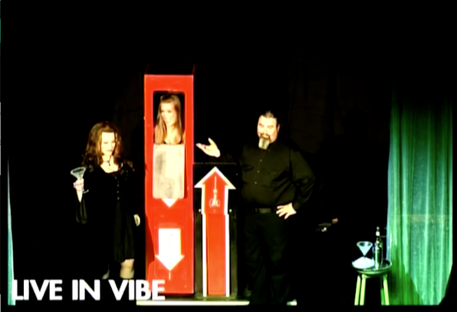 TOPSY TURVY – Magic Auction