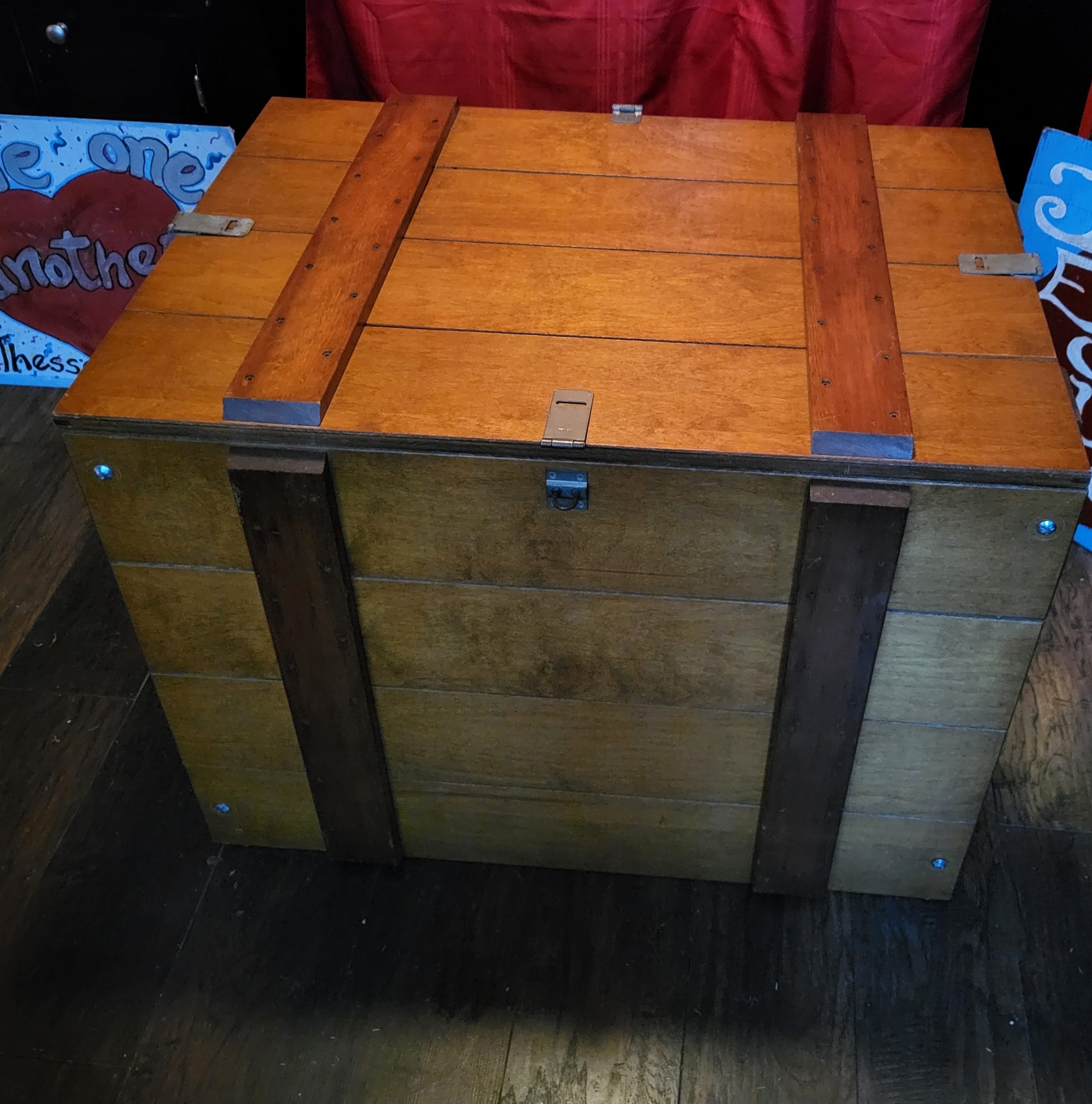 Sub Trunk – Magic Auction